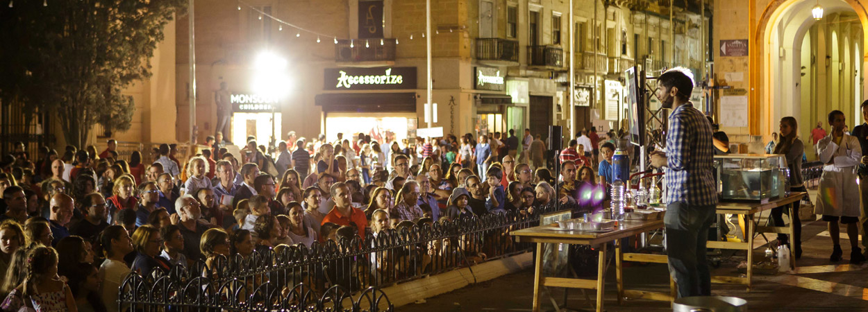 Meet scientists and researchers at Science in the City - Newspoint ...