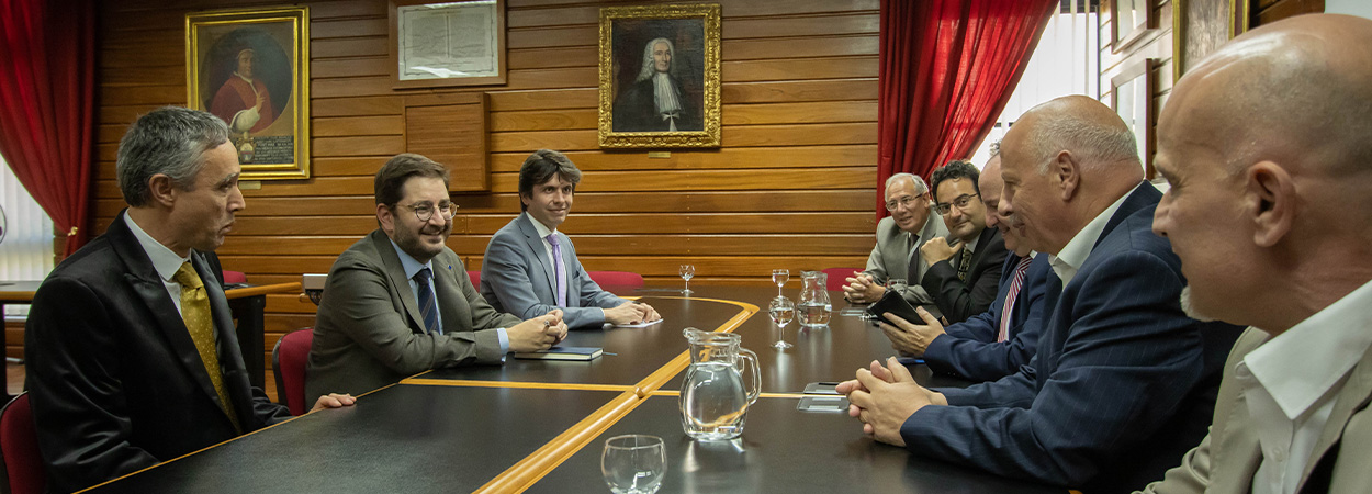 Provost Muñiz of IE University of Spain visits UM - Newspoint ...